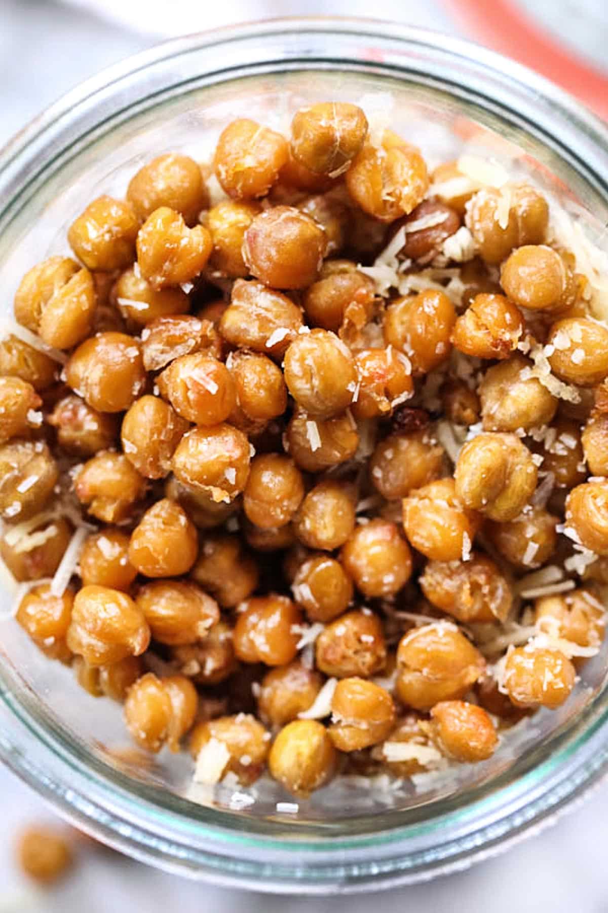 Spicy Roasted Chickpeas | foodiecrush.com