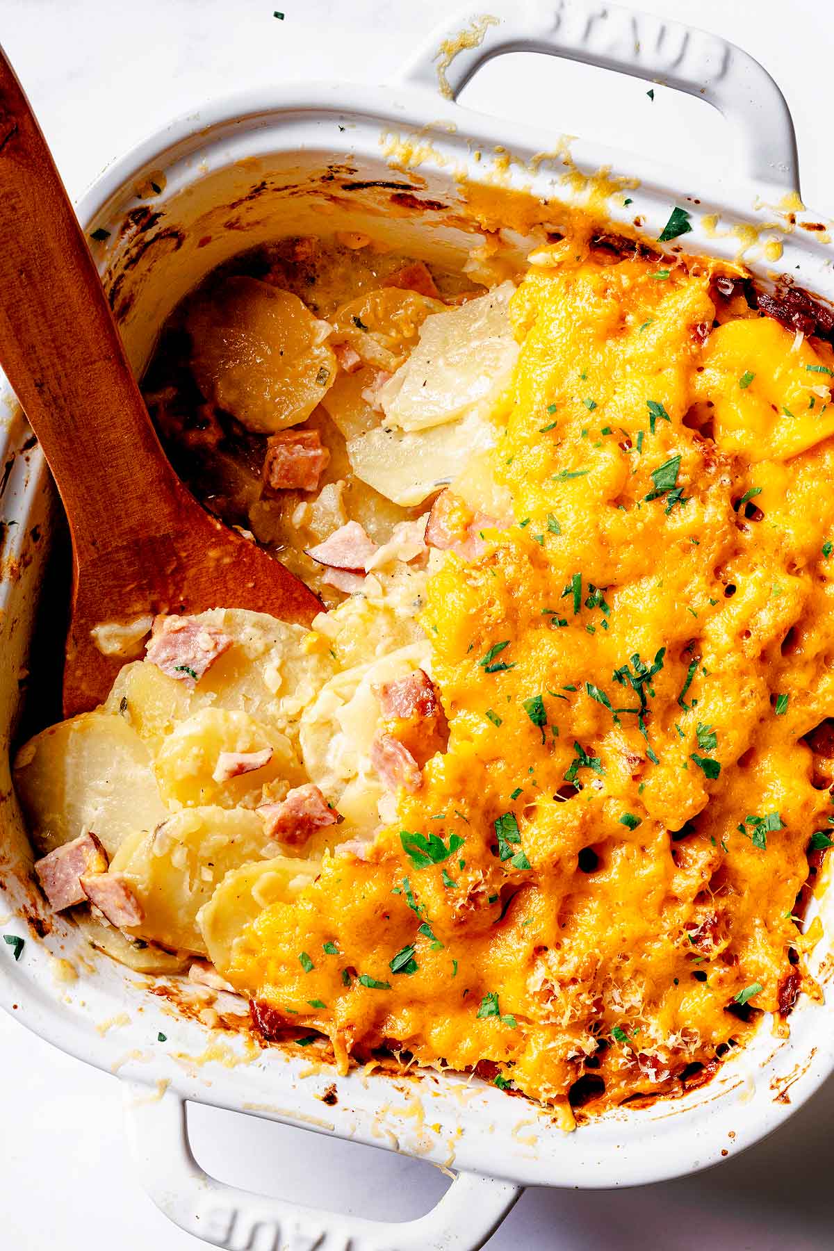Easy Cheesy Ham and Potatoes au Gratin | foodiecrush.com